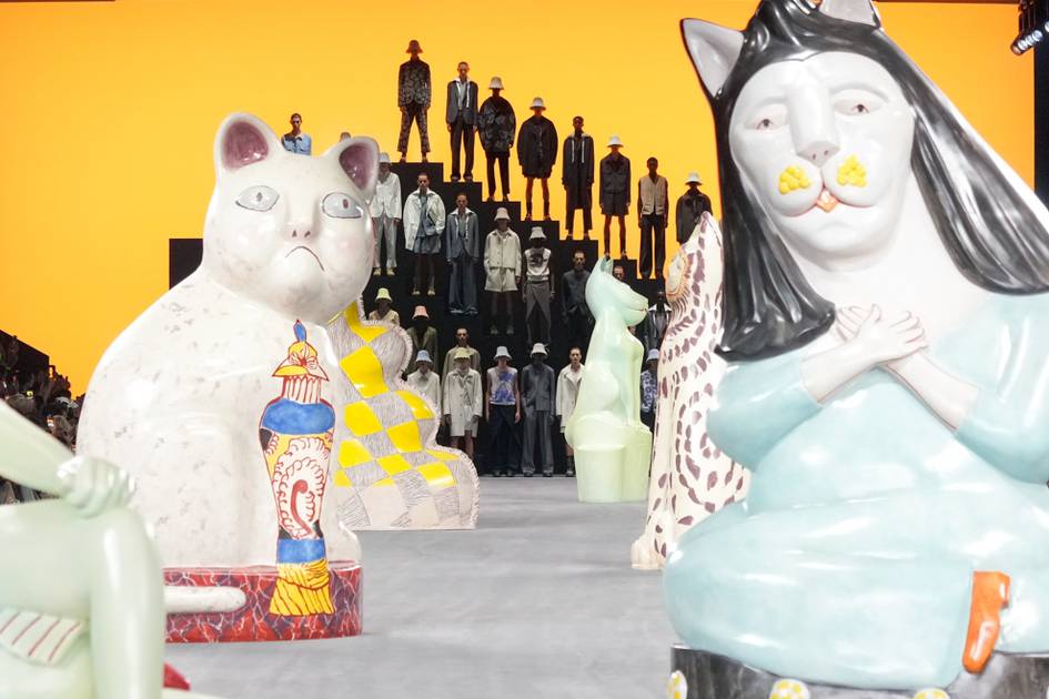 Dior offers laid-back style on a feline cat-walk