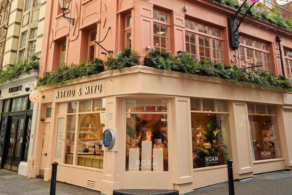 Astrid & Miyu opens first global flagship store: ‘Experiential retail ...
