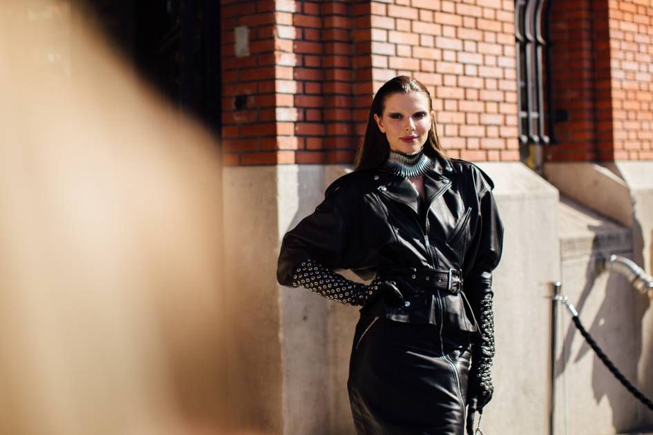Julia Fox announces casting call for upcoming fashion competition show ...