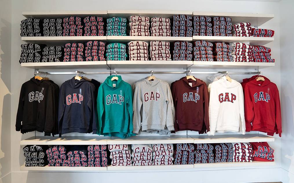 Gap Inc. to close 225 stores