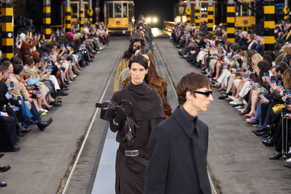 Tod’s, piel y dualidades, en el debut de Matteo Tamburini como director ...