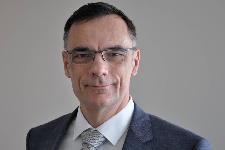 Change of leadership at Lenzing: CEO Stephan Sielaff leaves at the end ...