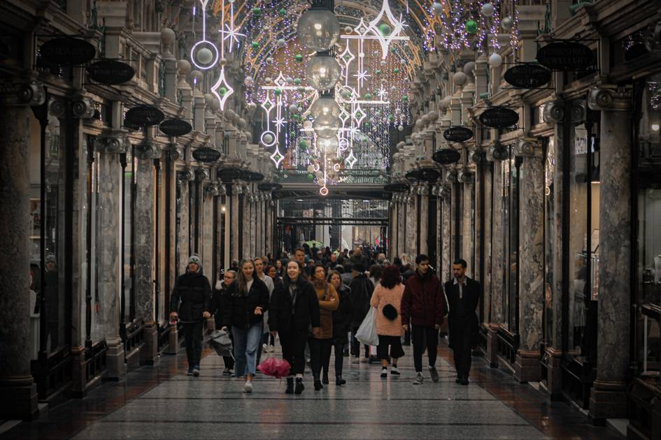 UK: Sales rebound in December in much-needed boost for retailers