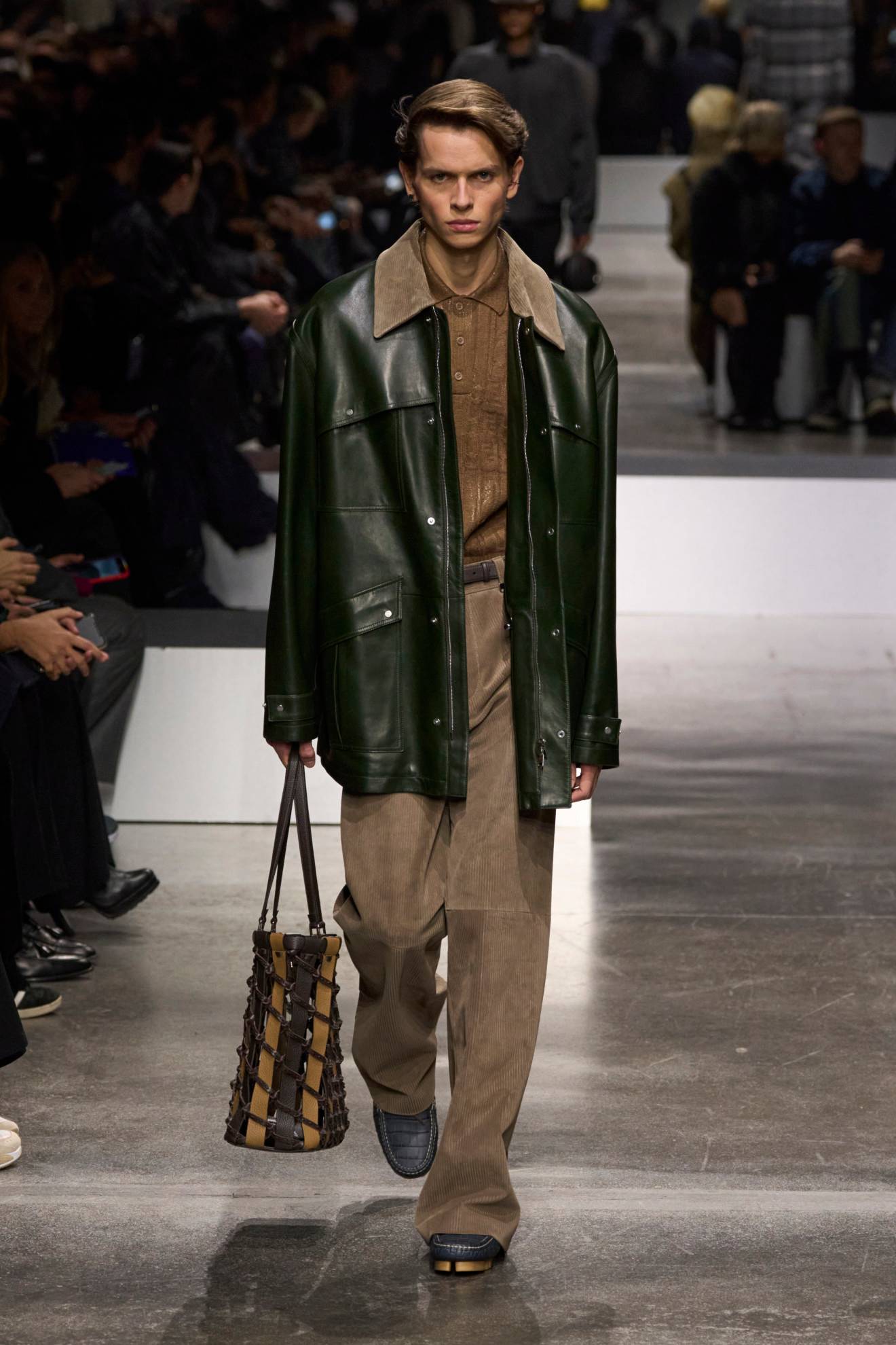 Fendi FW24 - Worldwide Fashion Design Lookbook
