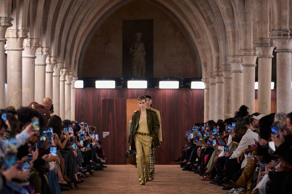 Paris Fashion Week : comment fonctionne l’accès au calendrier de la FHCM
