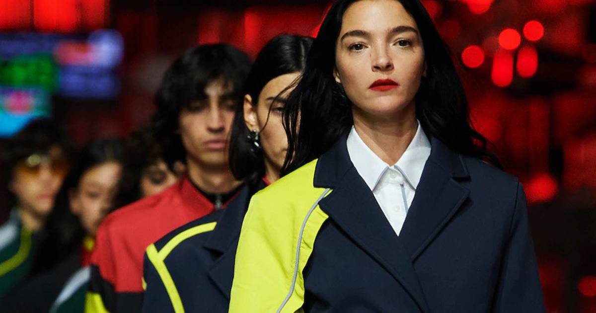 Ferrari debuta sobre las pasarelas con una colección inclusiva y ...