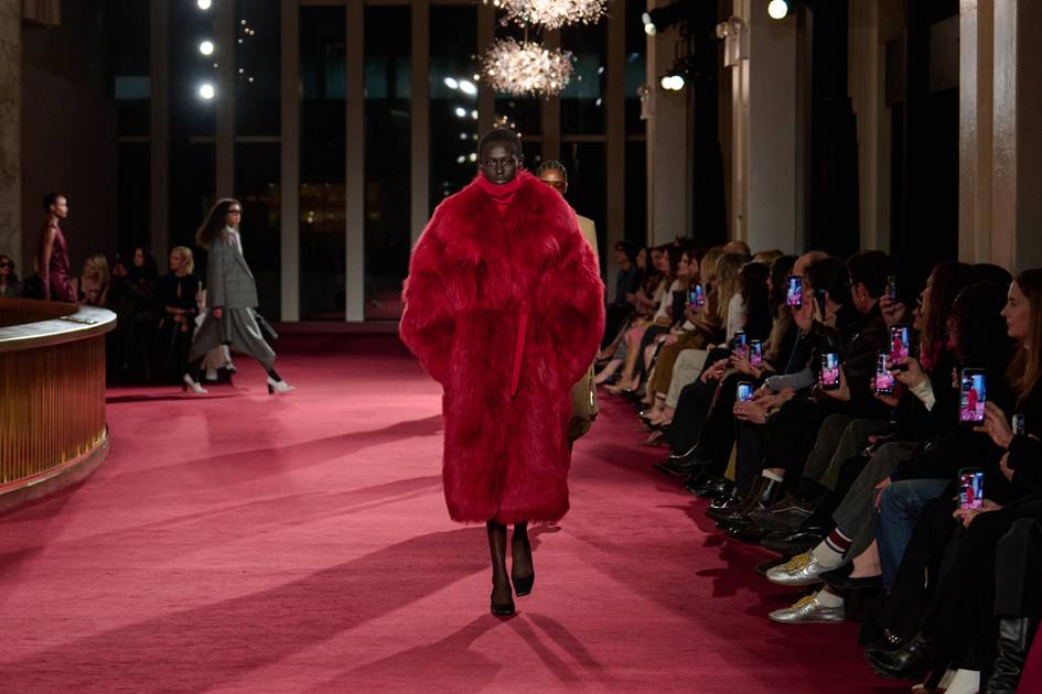 Michael Kors celebrates 45th anniversary with intrinsically New York ...