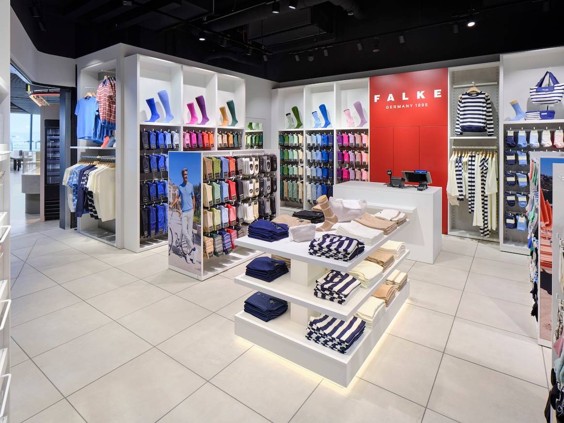 Neu in Terminal 3: Falke eröffnet Store im Frankfurter Flughafen