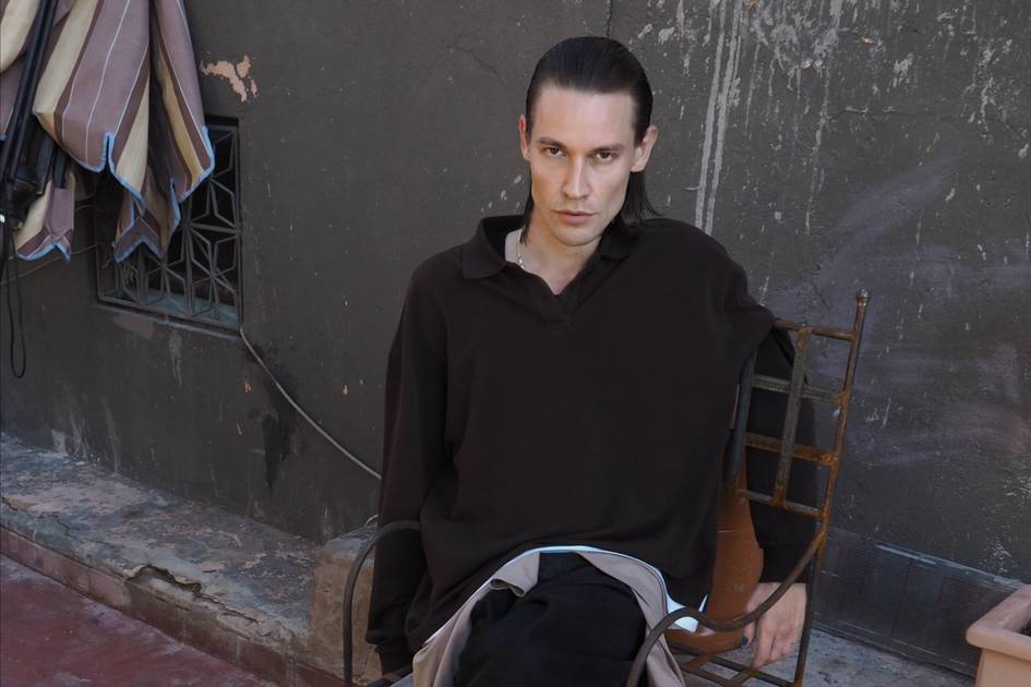 Divorzio tra Camper e il direttore creativo Achilles Ion Gabriel