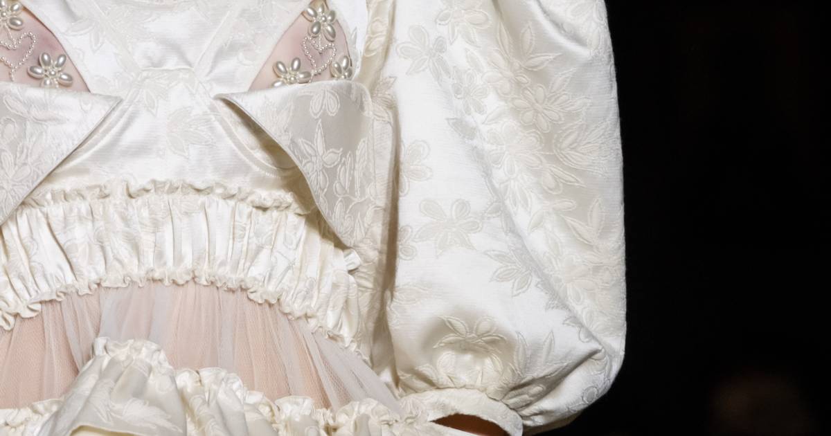 LFW SS22: Simone Rocha