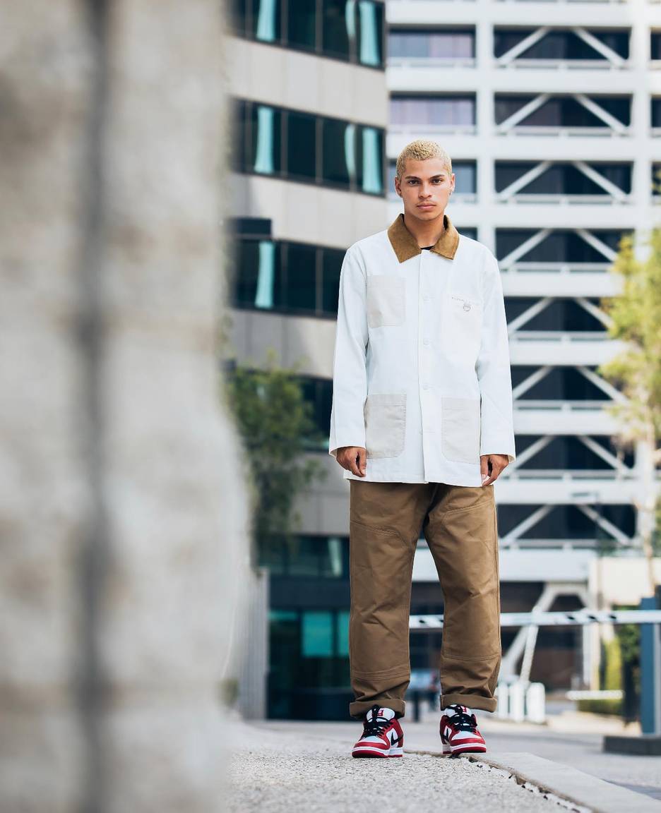 Wholesale diamond supply clothing store