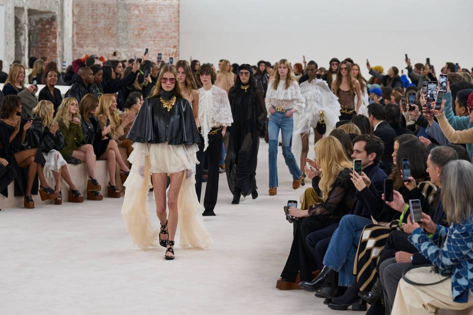 Chloe's new designer returns to roots