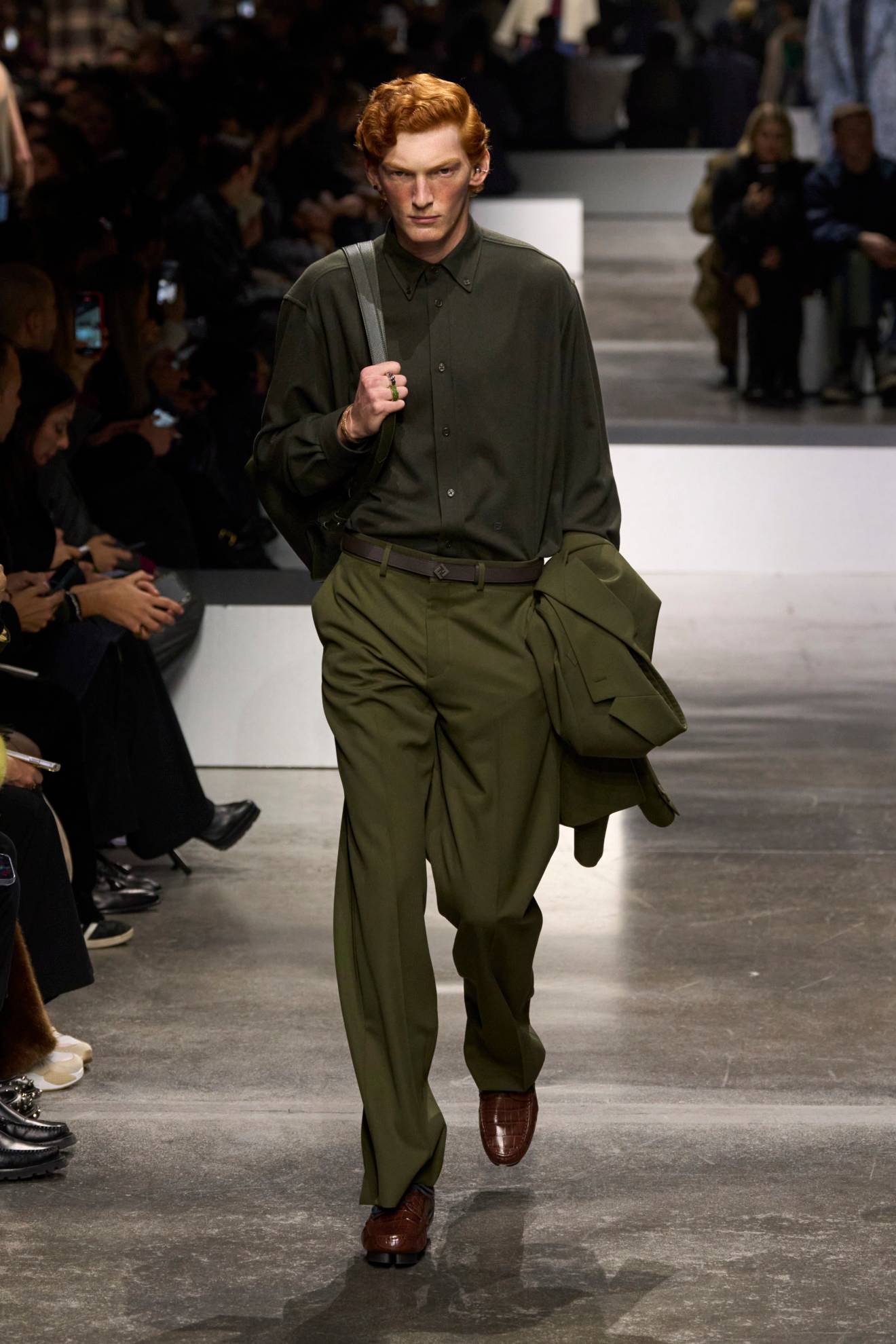 Fendi FW24 - Worldwide Fashion Design Lookbook