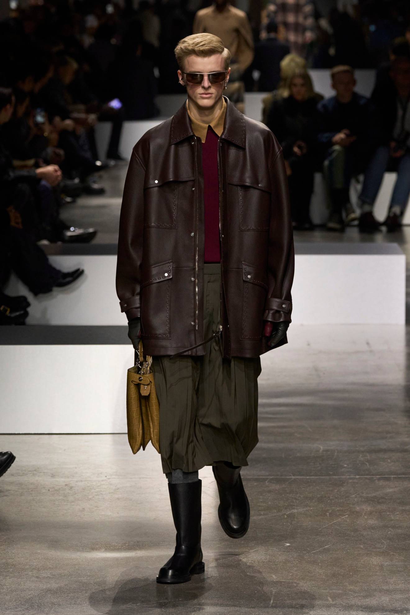 Fendi FW24 - Worldwide Fashion Design Lookbook