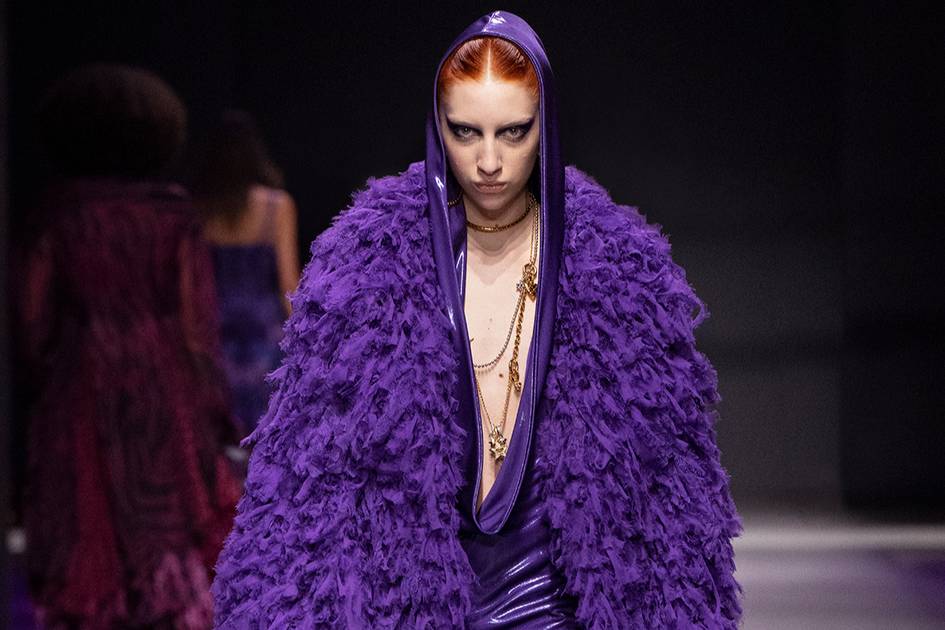 Capri Holdings posts rise in Q2 sales and earnings