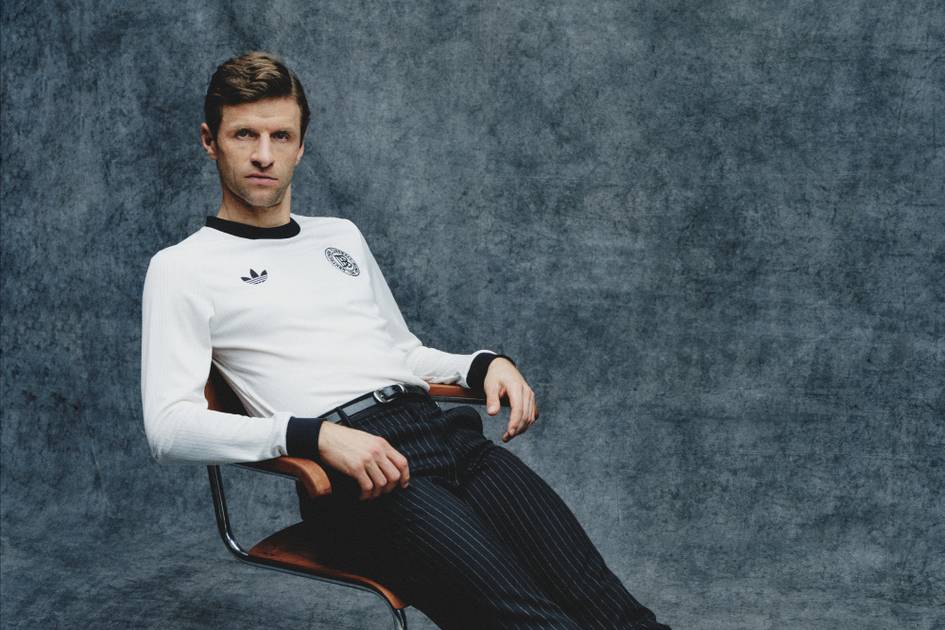 Adidas stattet DFB mit Retro-Trikot zum 125-jährigen Jubiläum aus