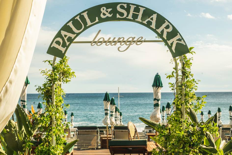 Off to the beach! Fashion brands are taking to beach clubs in fabulous ...