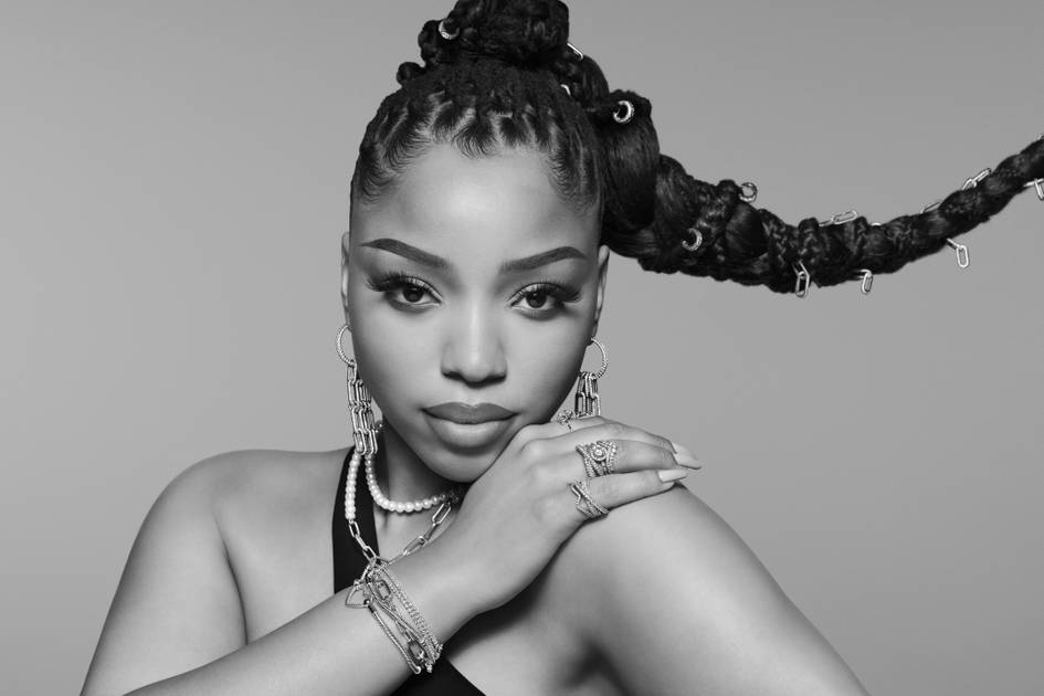 Pandora unveils „BE LOVE,” a new brand campaign that celebrates the ...