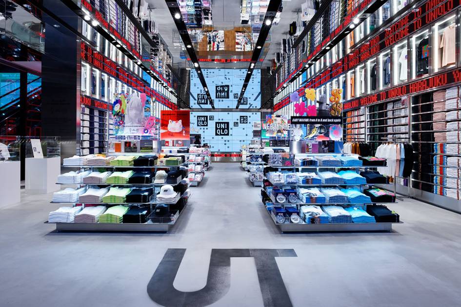 Fast Retailing (Uniqlo) abre ejercicio contrayendo beneficios y ...