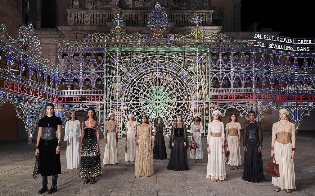 Latest designer collection showcases and Fashion Week developments