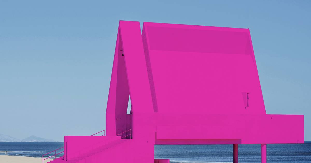 Valentino to unveil Pink PP activations around the world