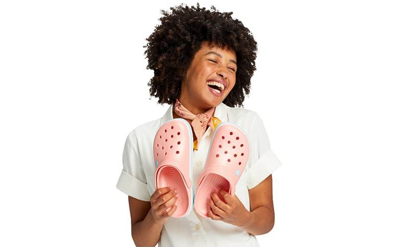 Crocs posts revenue growth of 8.5 percent in Q4