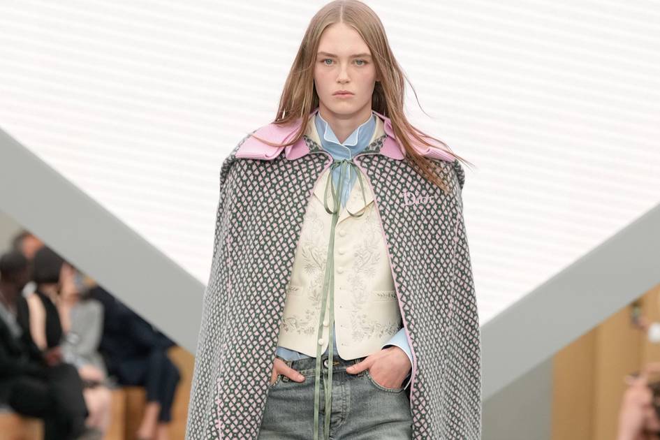 Standing ovation for Jonathan Anderson's debut womenswear show for Dior