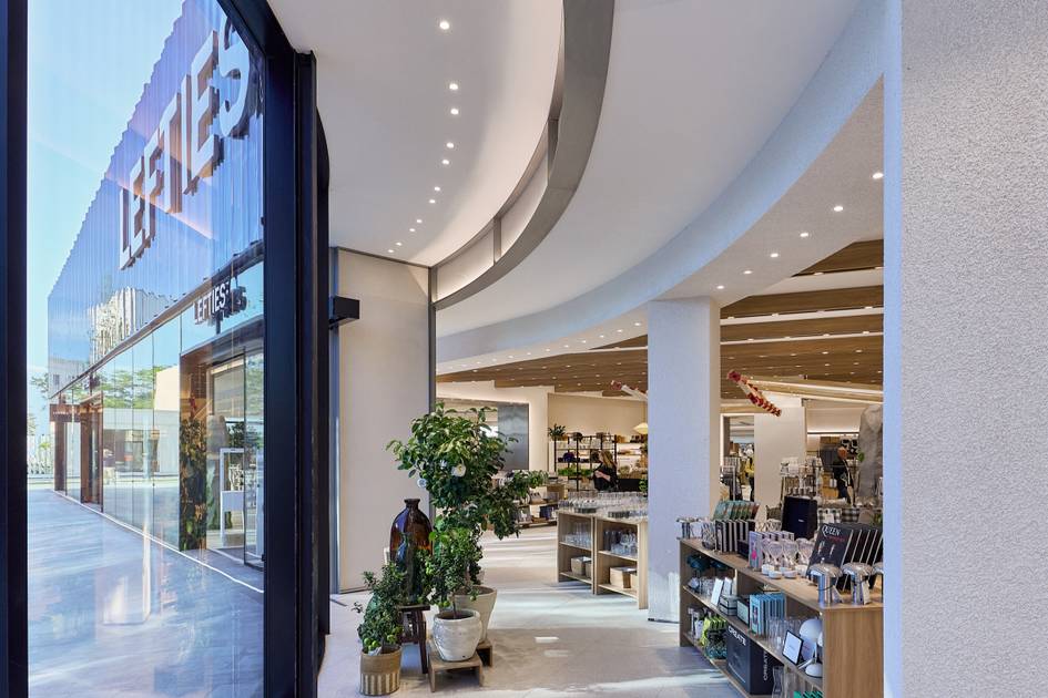 Why Inditex didn't choose Paris to launch Lefties in France