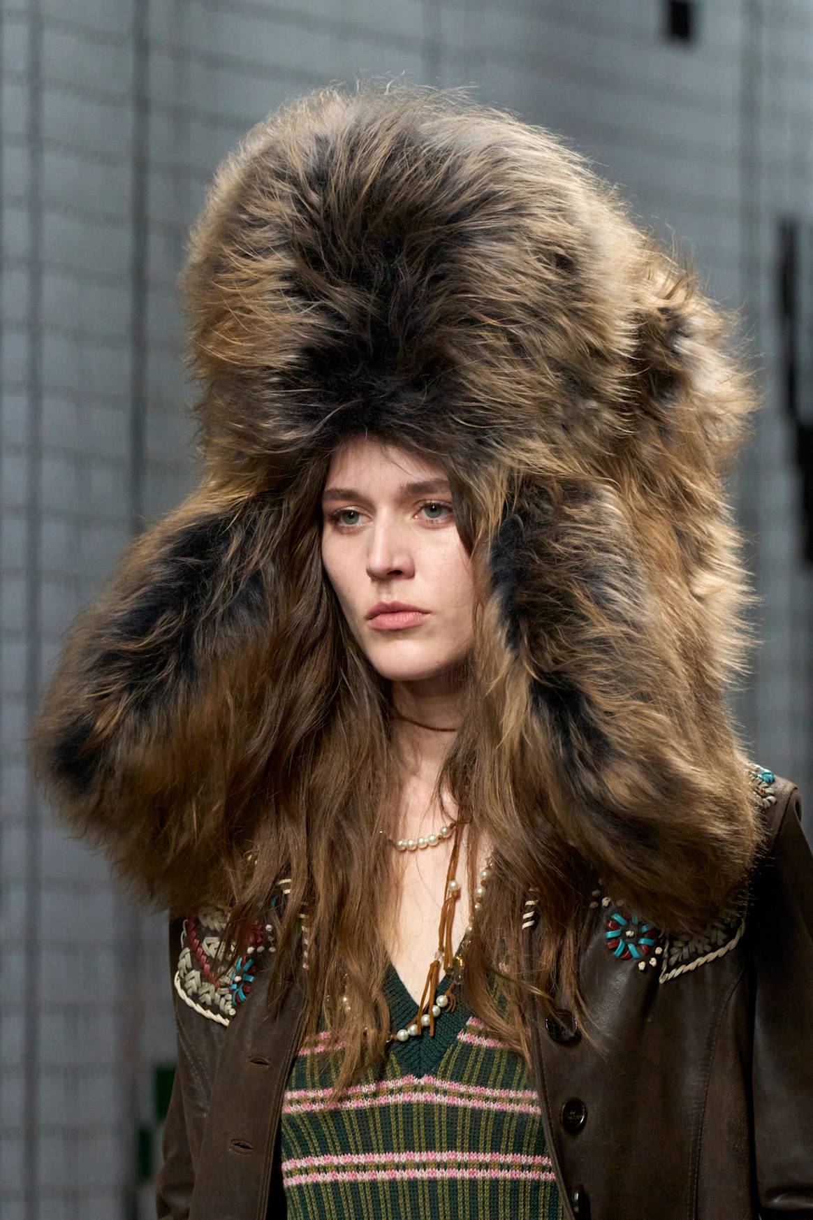 FW26 accessories trend predictions: Big faux fur, multi-belt styling ...