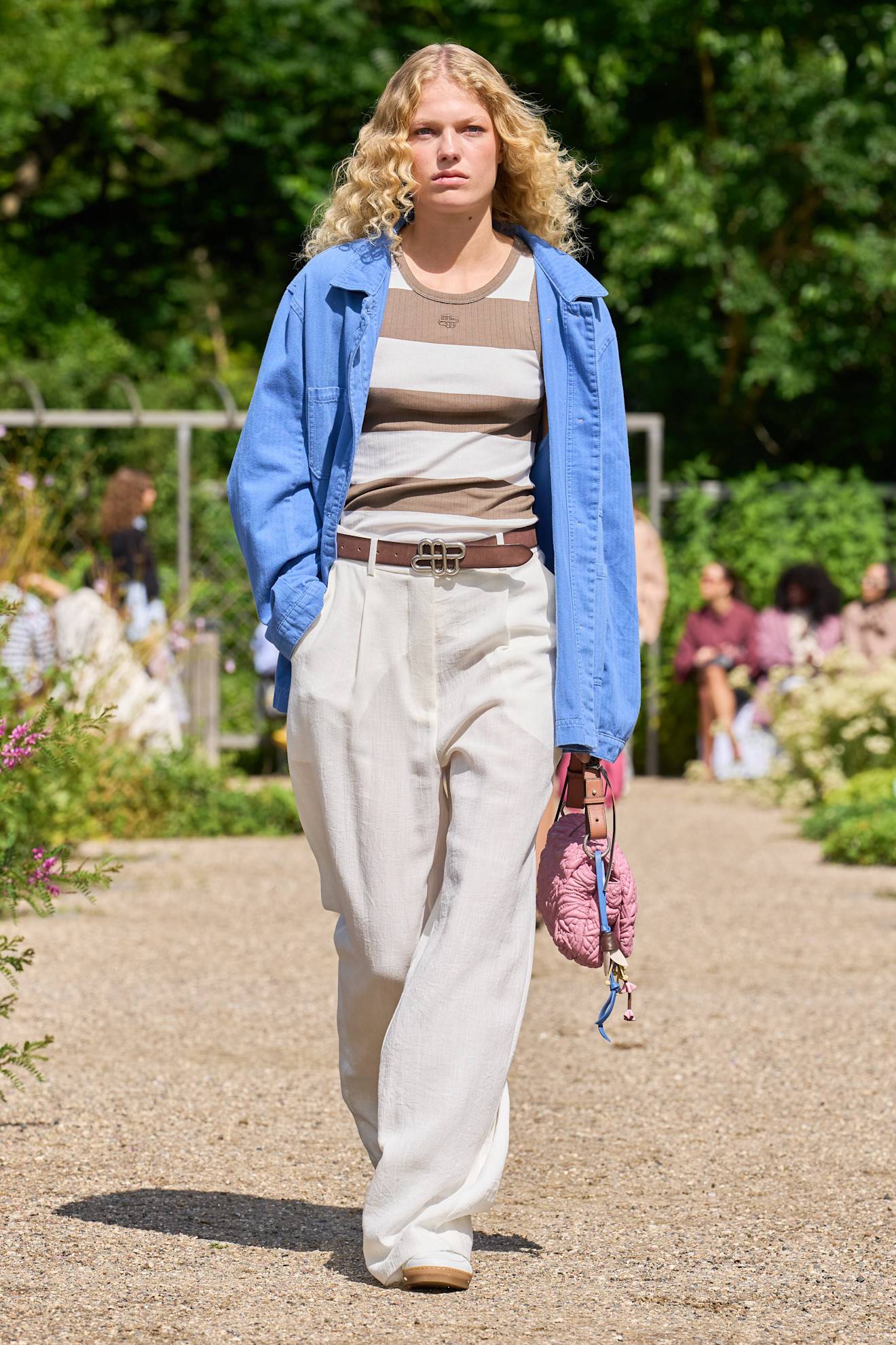 Munthe SS26 Ready to Wear - Worldwide Fashion Design Lookbook