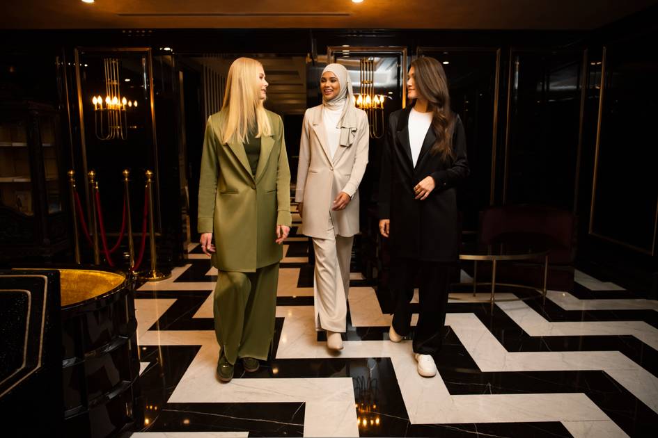 Modest fashion brand Les the Brand: "We provide the ingredients to look ...