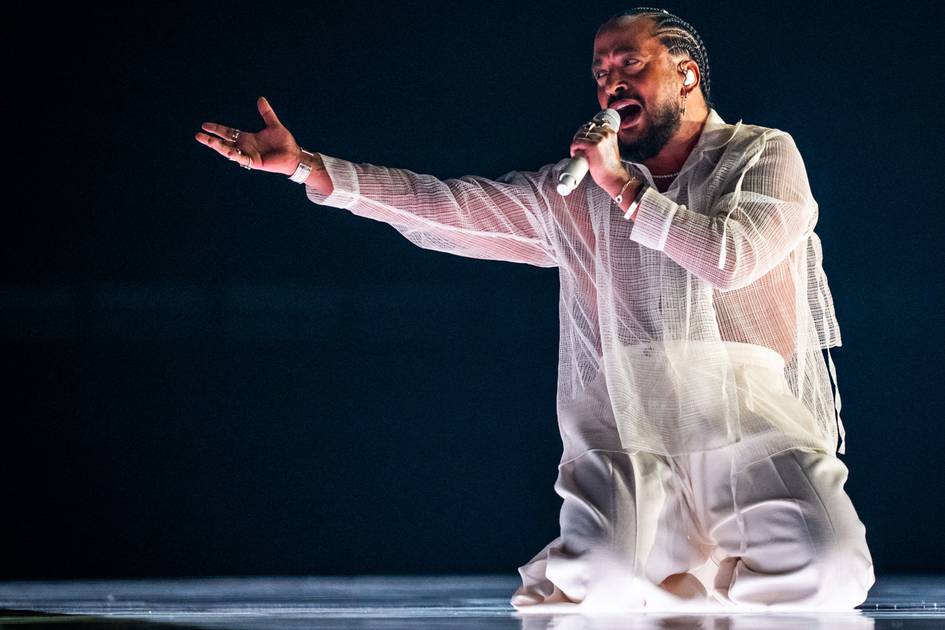 Léo Lemée, 2023 LISAA graduate, designed France’s Eurovision outfit